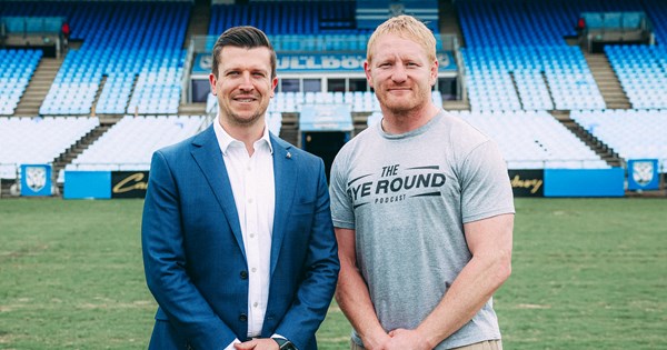 Former Captain James Graham Pays a Visit To Say Thanks | Bulldogs