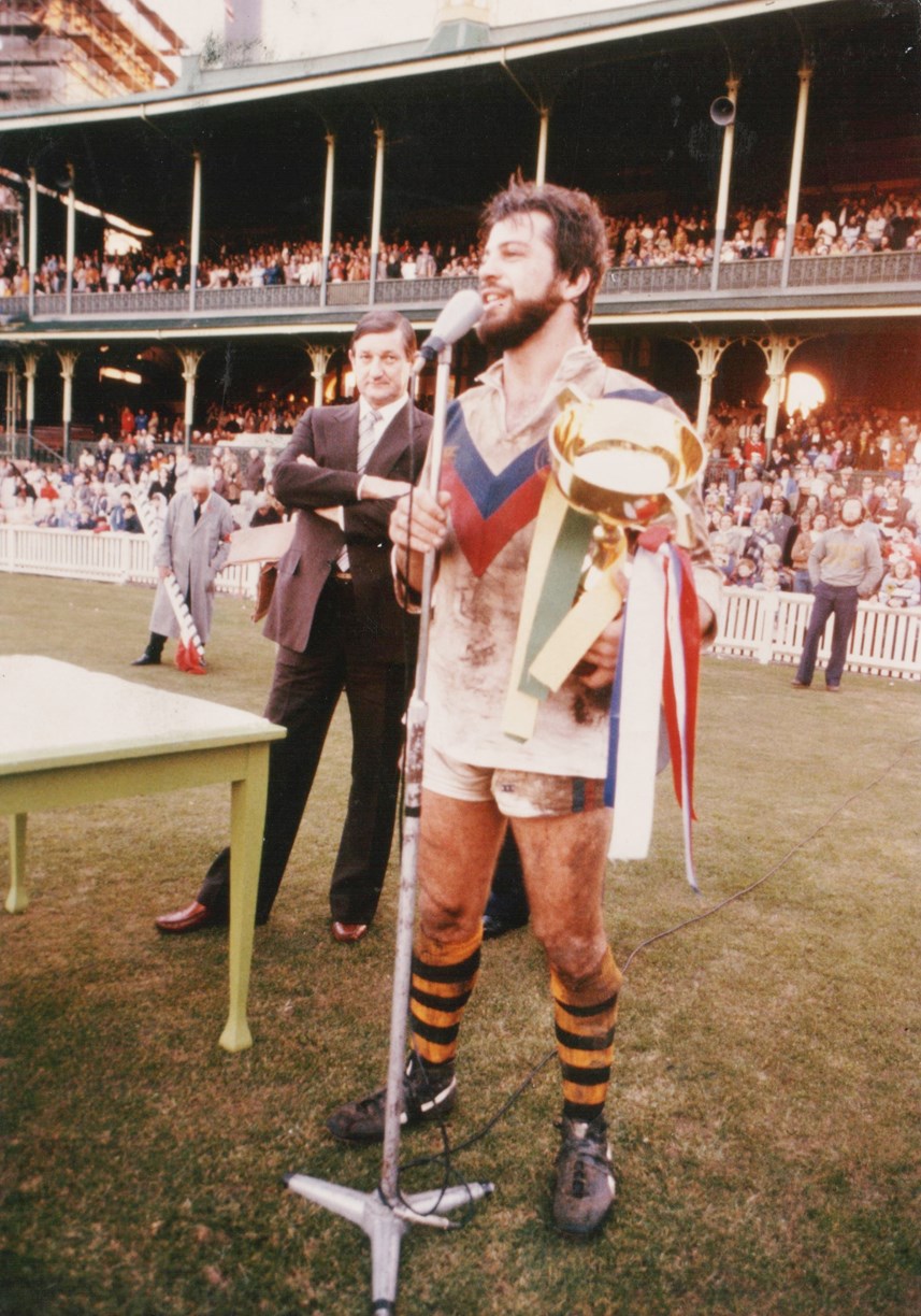 George Peponis Gallery | History